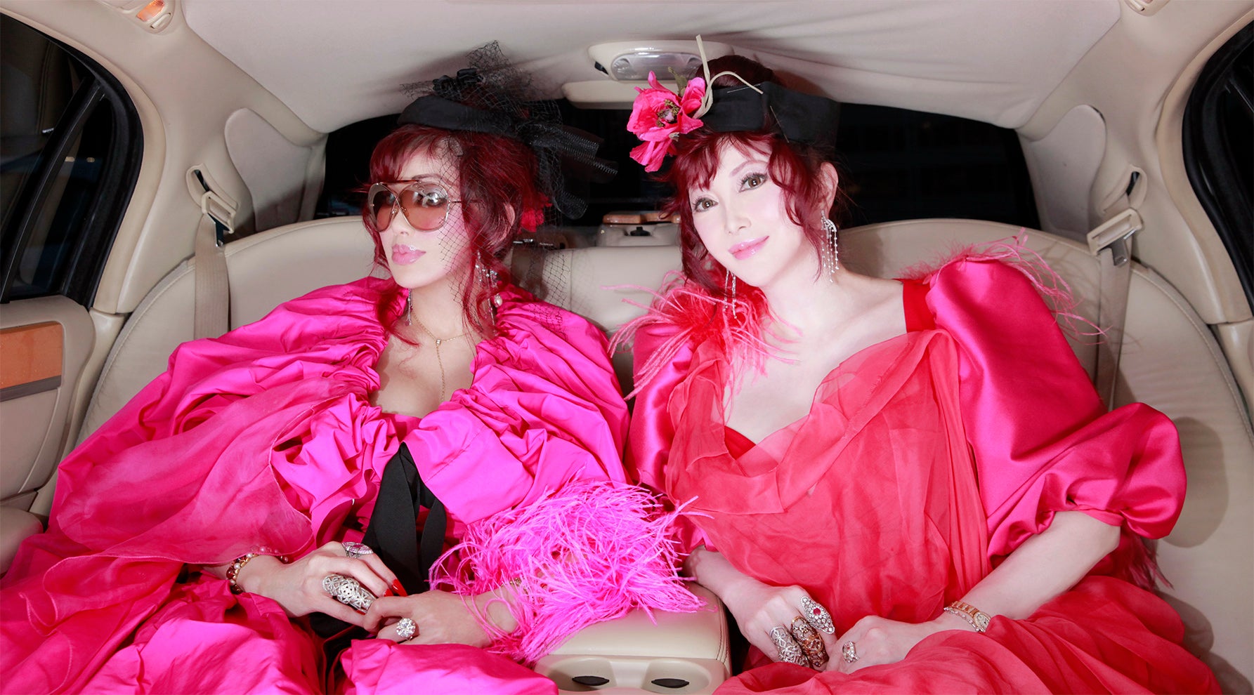 叶姉妹インタビューとリムジンでドライブ！お二人の車へのこだわりは？｜「ドライブしない？」｜JAF Mate Online